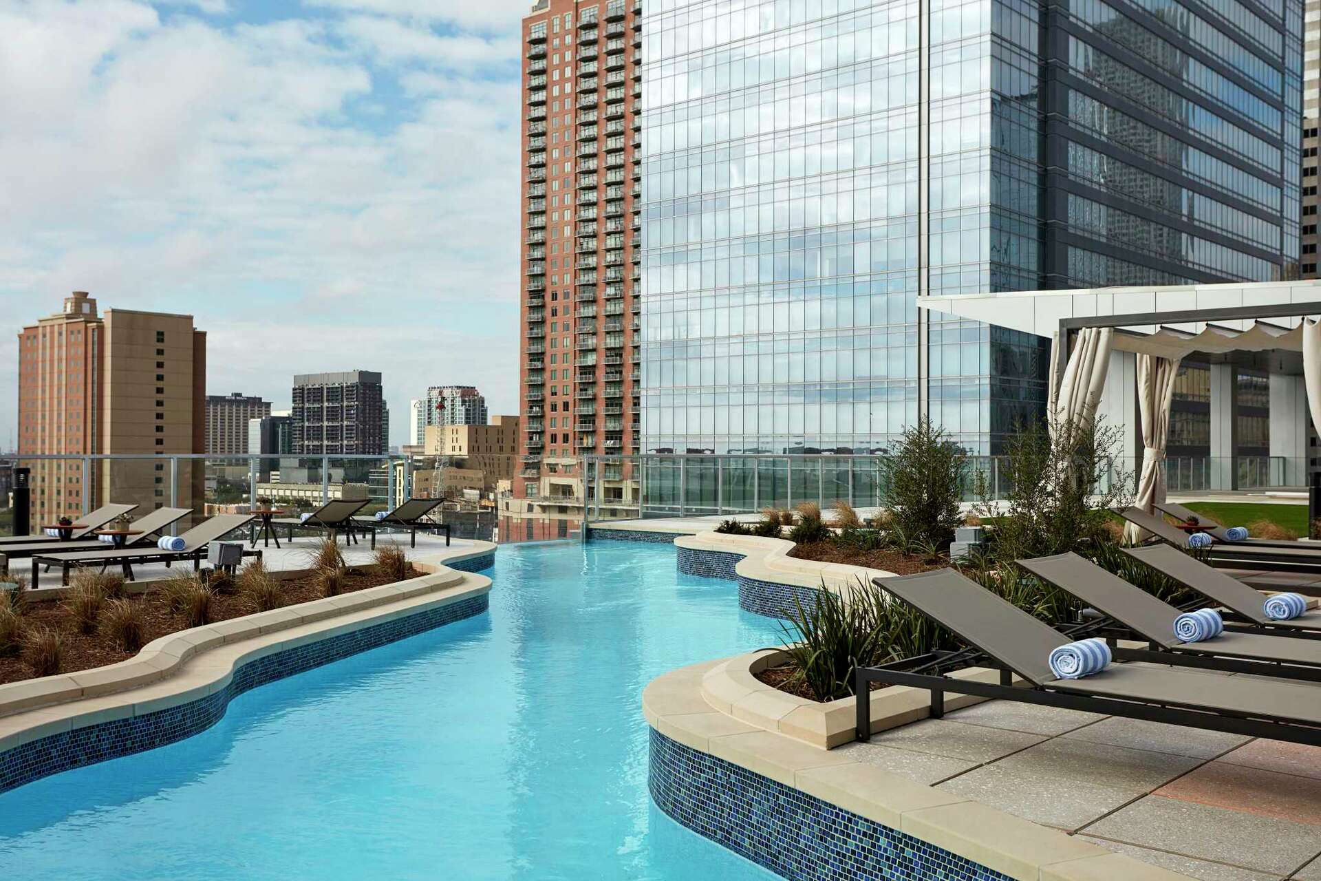 Houston’s Texas-shaped pool is now open to the public — for a price