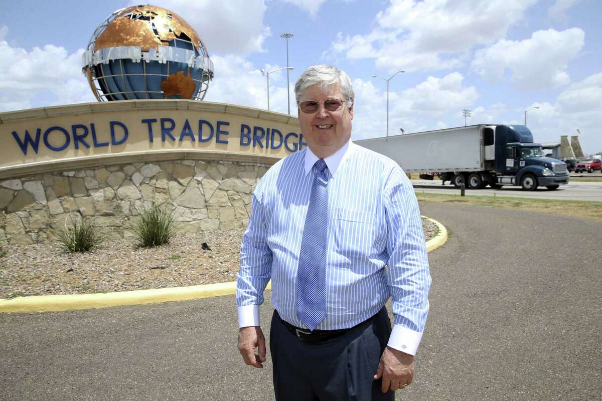 Bank CEO talks about Trump, the border wall and why he doesn’t mind ...