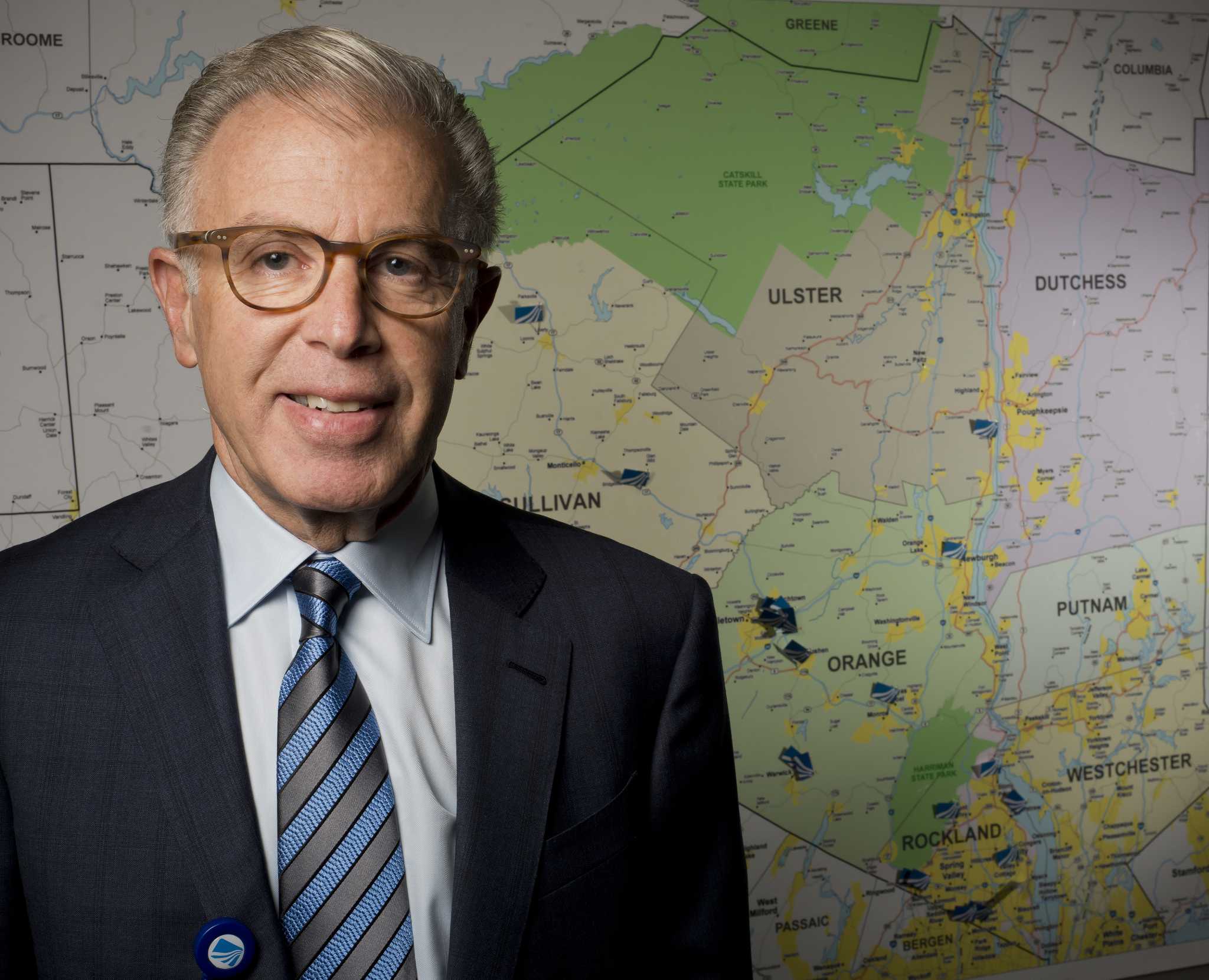 Emails, records raise questions on Cuomo donations, donor's dividends