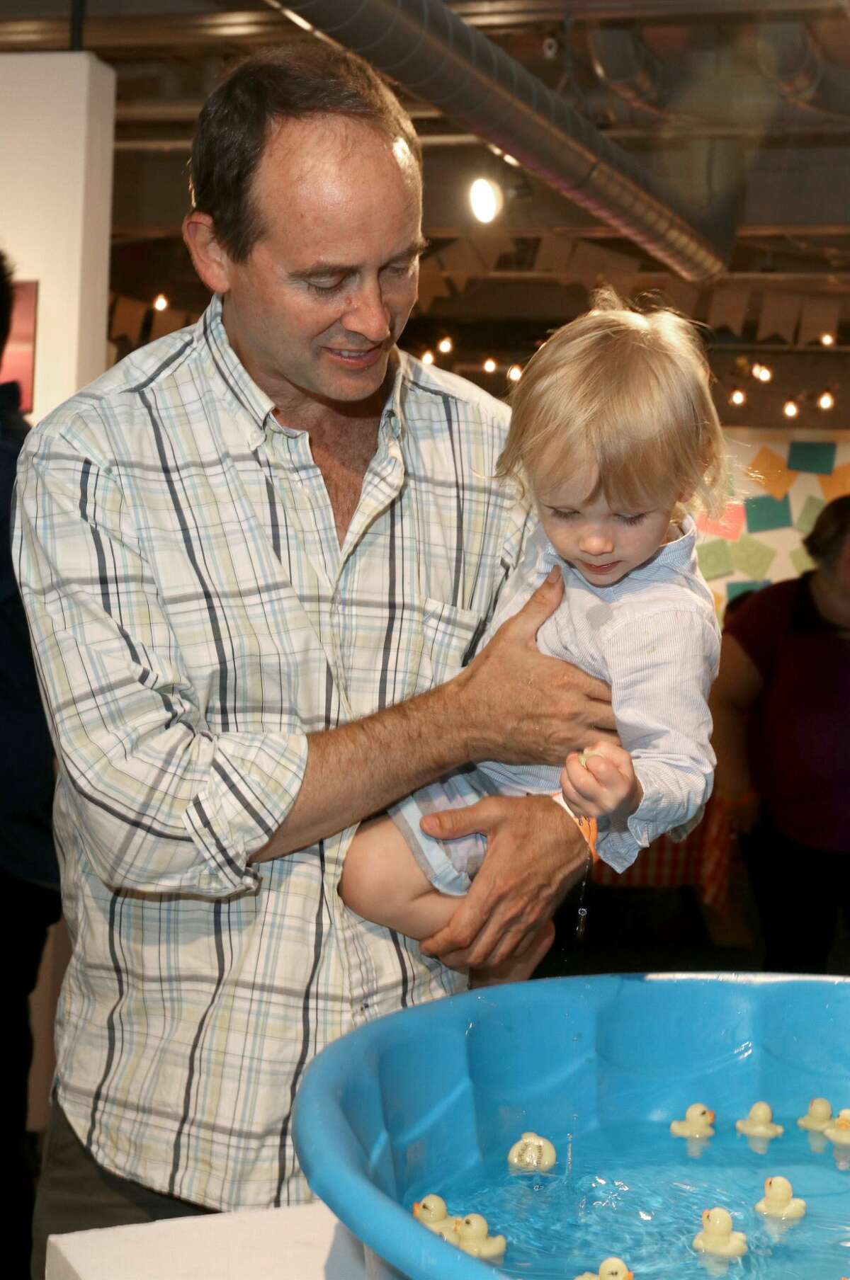 SEEN: 2nd Annual Mad Collar Party