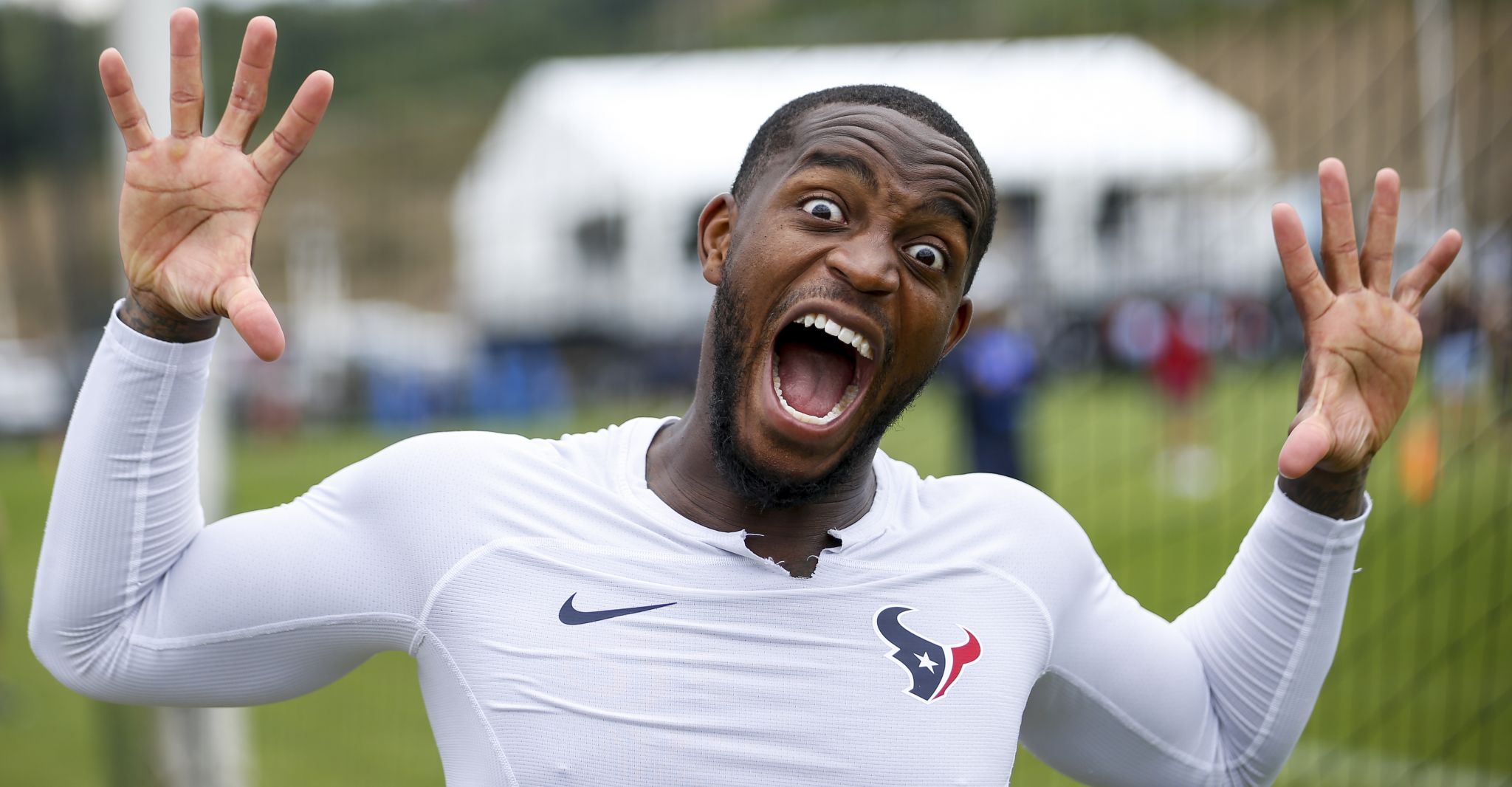 Texans' Kareem Jackson adapting well to safety position