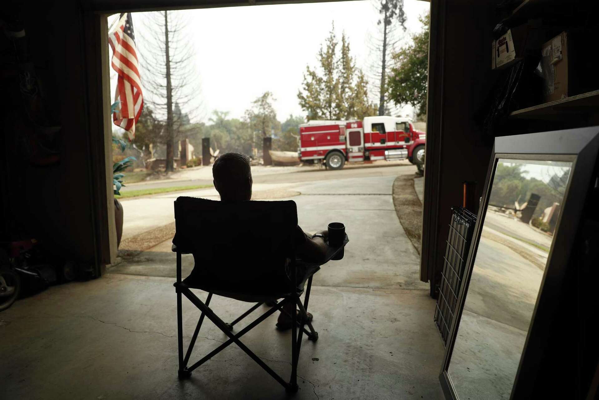 Carr Fire kills two firefighters near Redding, destroys 500 structures