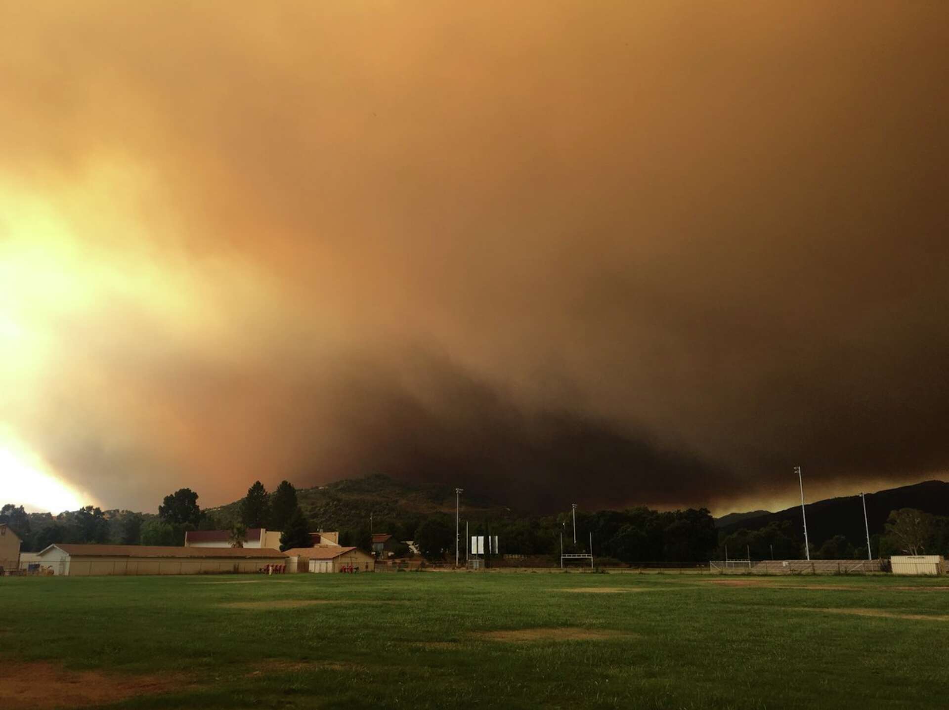 Video shows massive fire cloud towering over Mendocino fires