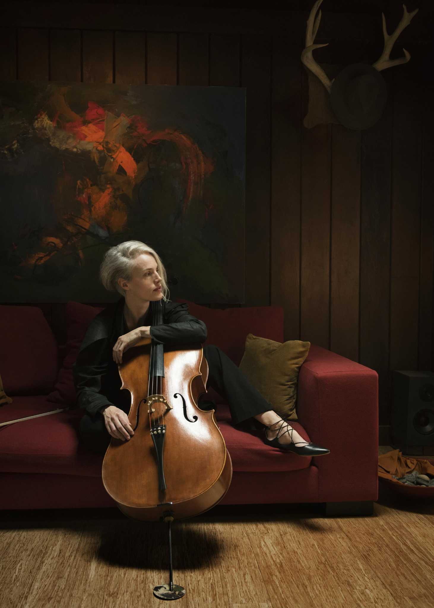 Zoë Keating and her cello make a multifarious return to S.F.