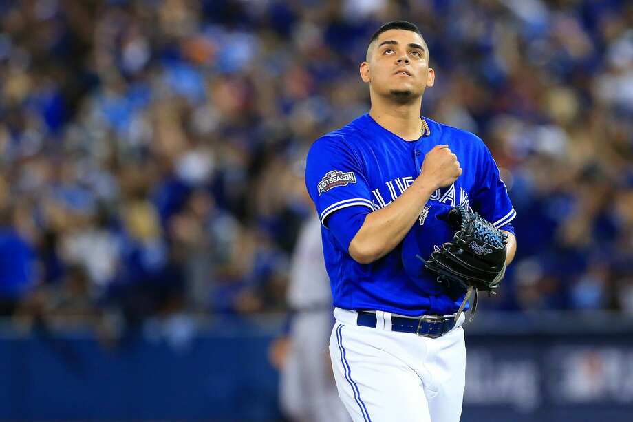 What we know about new Astros reliever Roberto Osuna - Houston Chronicle