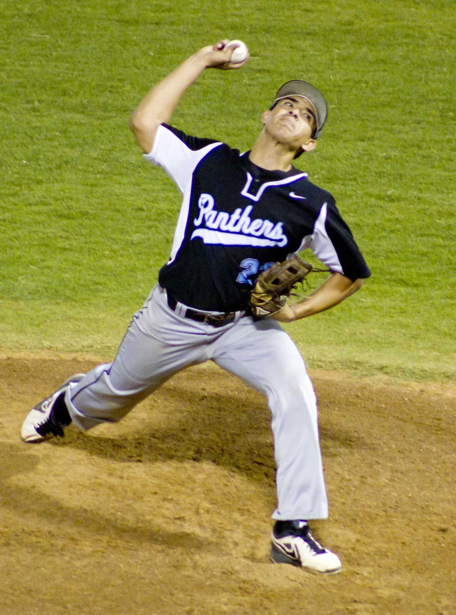 Ramirez joins Cardinals’ active roster