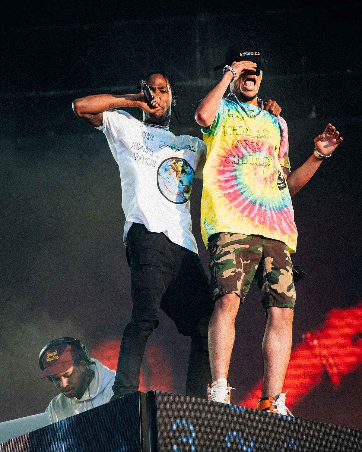 Video: Travis Scott surprises Houston fans with circus-themed ...