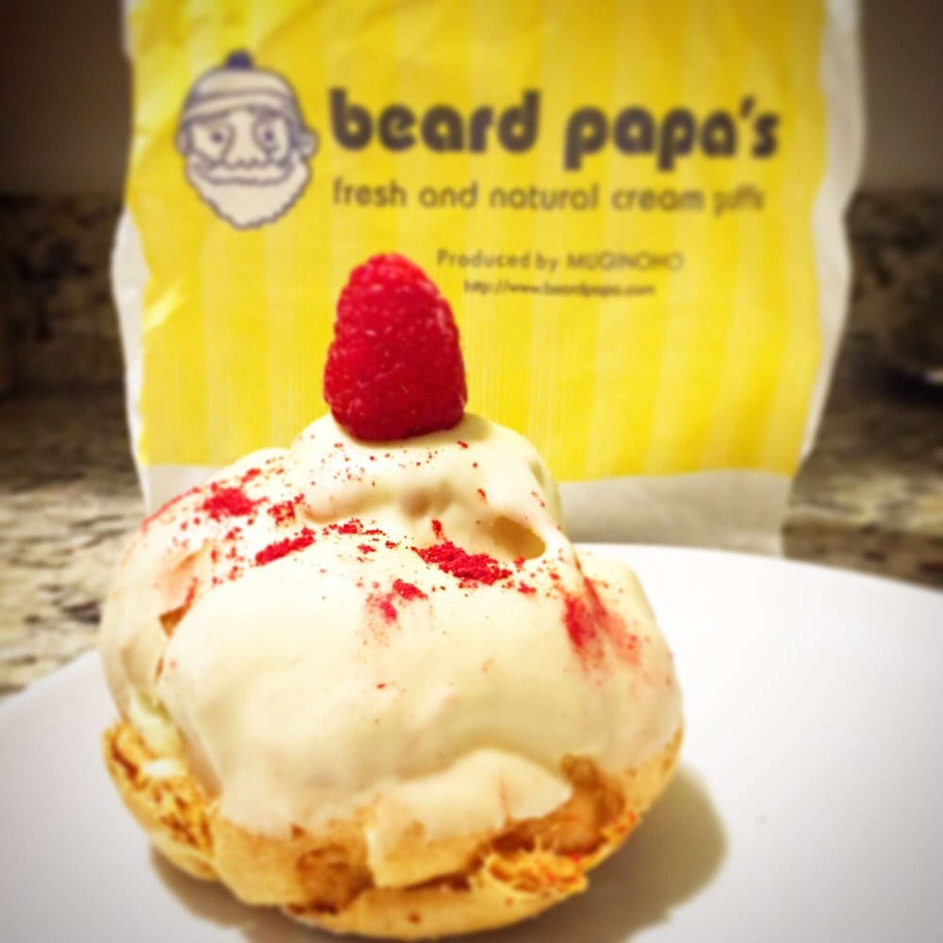 Cult-favorite cream puff store opening in Katy