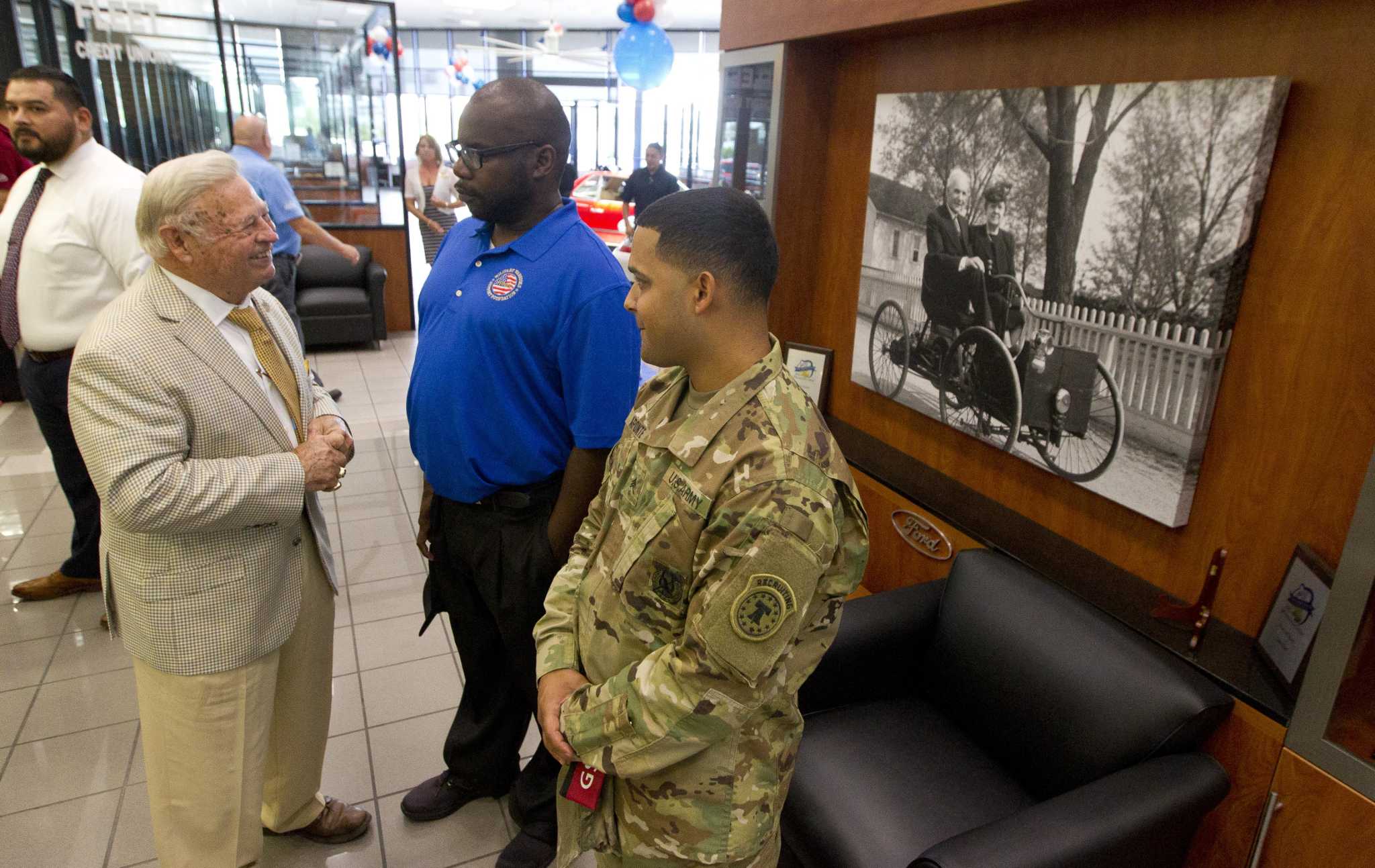 ‘Thank You:’ Veteran receives SUV from Gullo Ford in Conroe