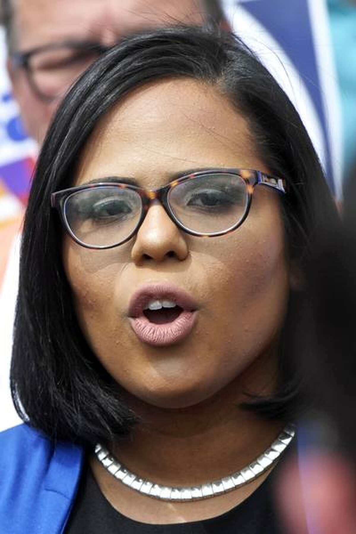 iPhone stolen, Eva’s faith intact