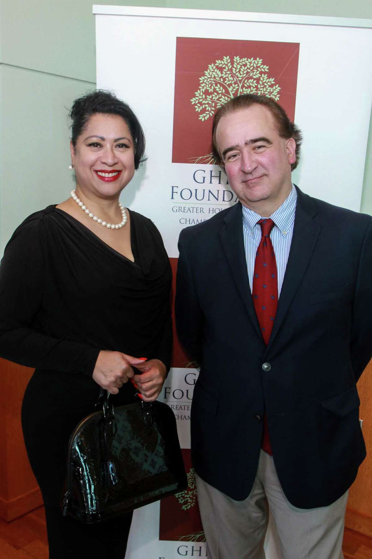 Hispanic Chamber Foundation graduates new class of emerging leaders