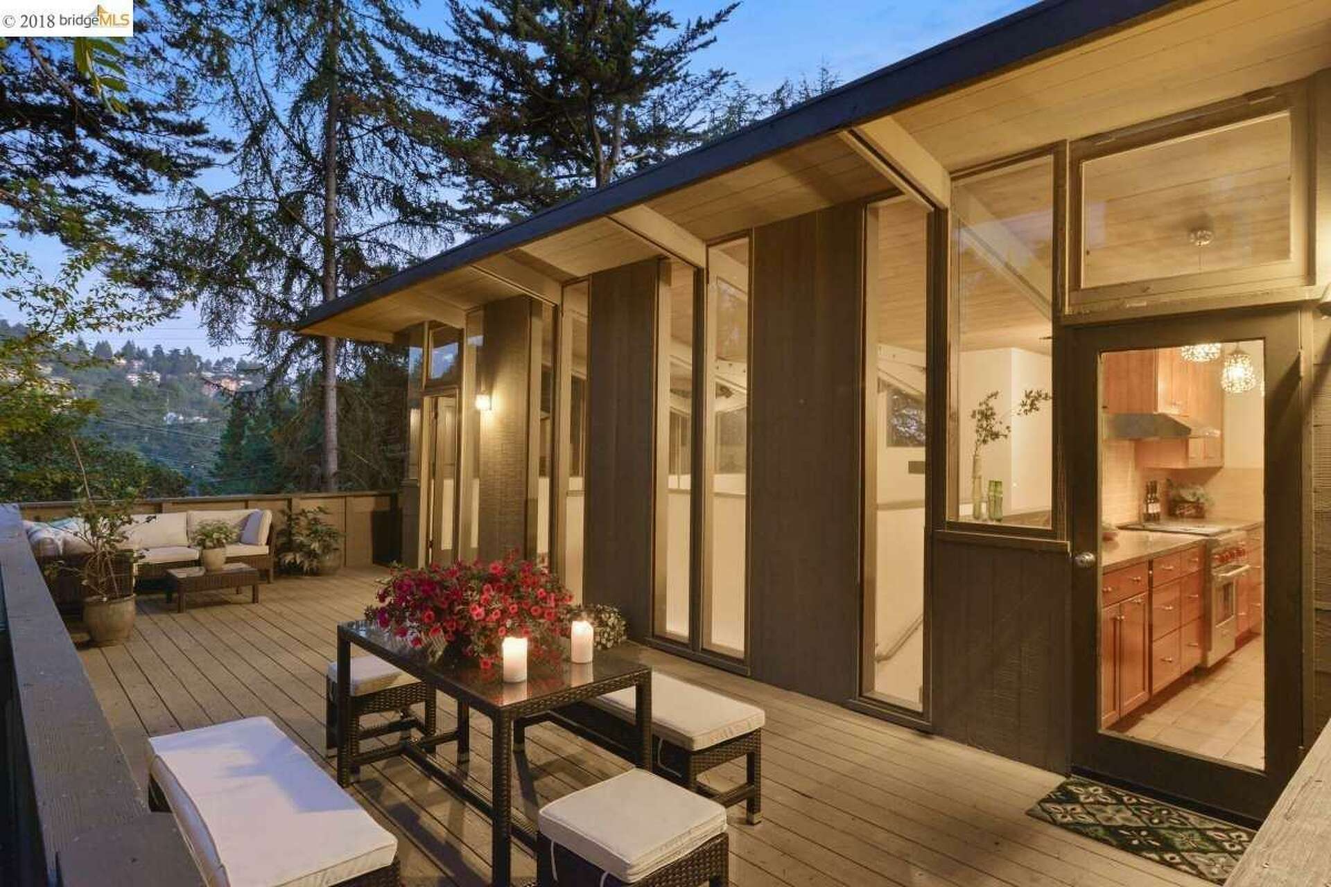 Oakland home designed by Frank Lloyd Wright apprentice asks less than ...