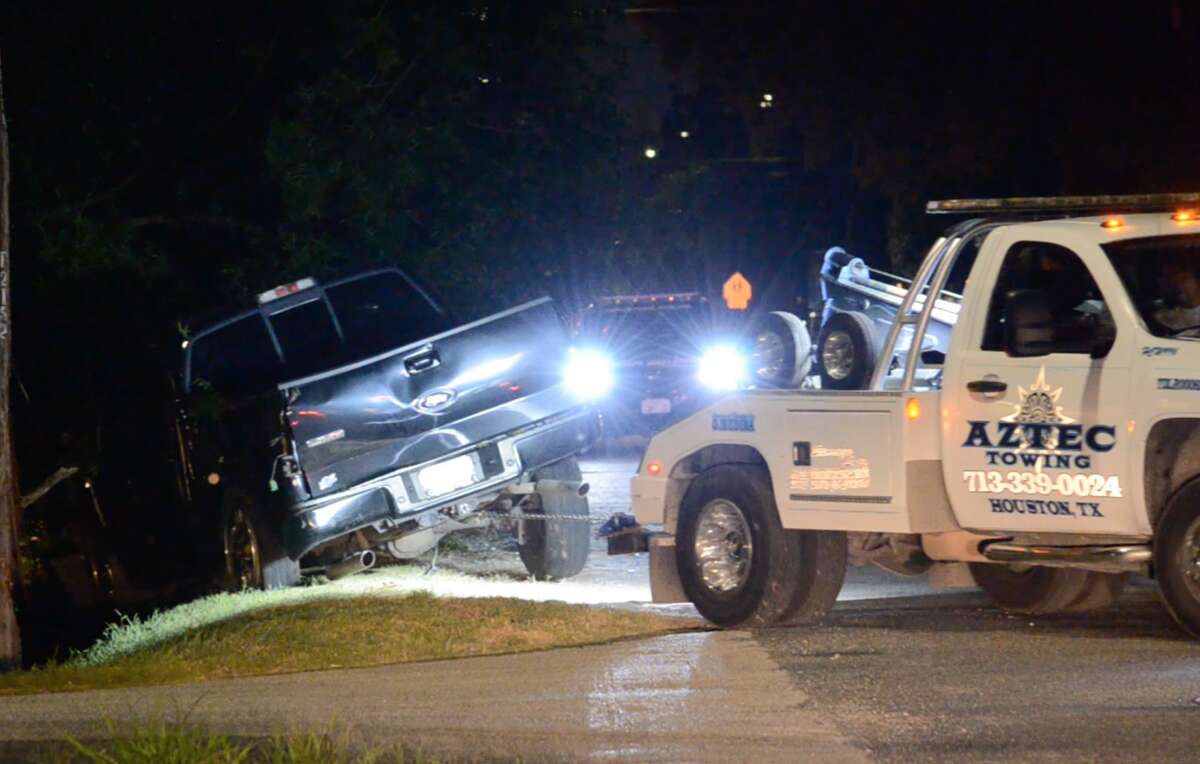Carjacking Suspect Rushed To Hospital After Crashing In Southeast Houston