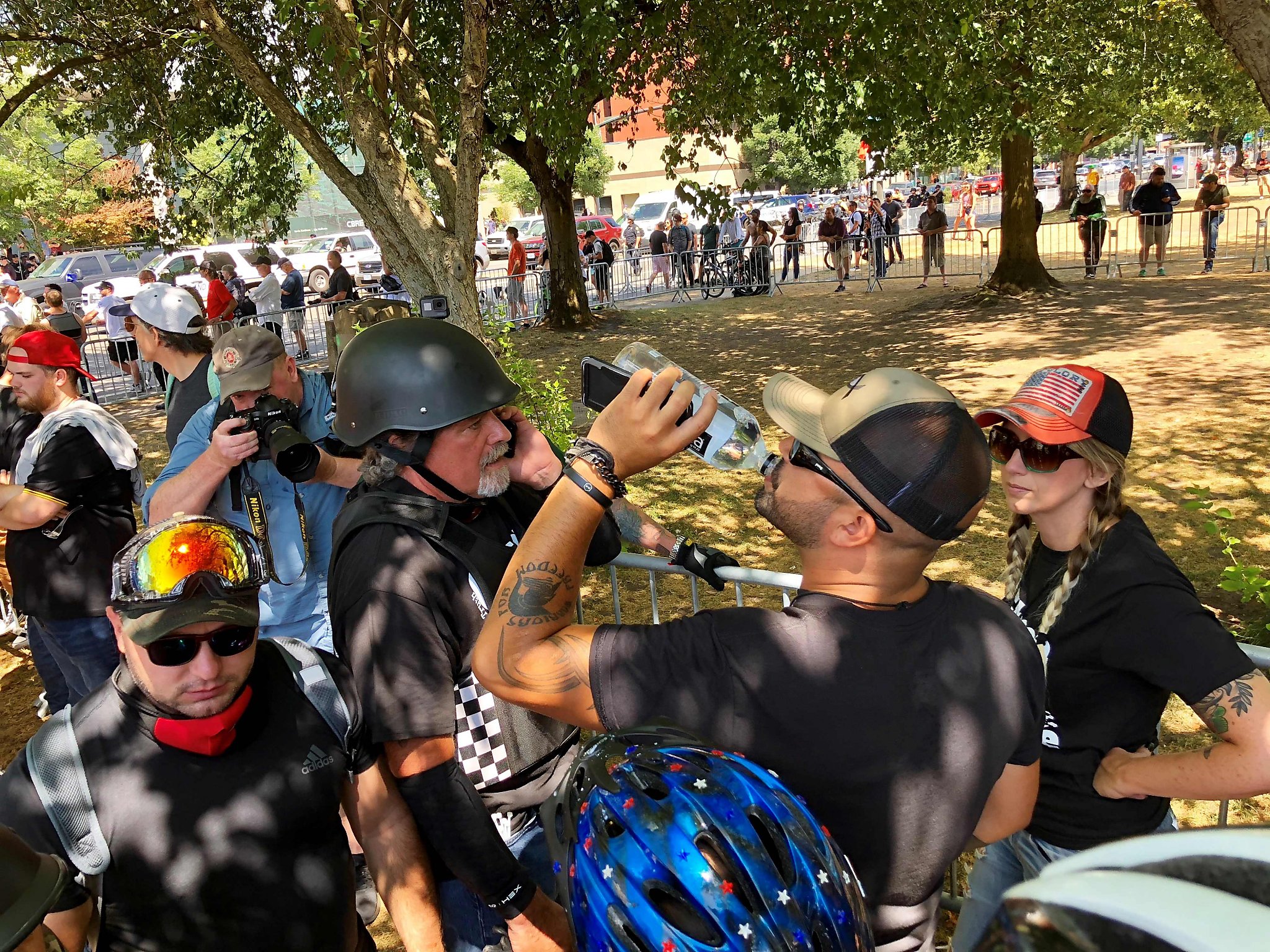 Riot police storm crowds gathered for rival rallies in Portland