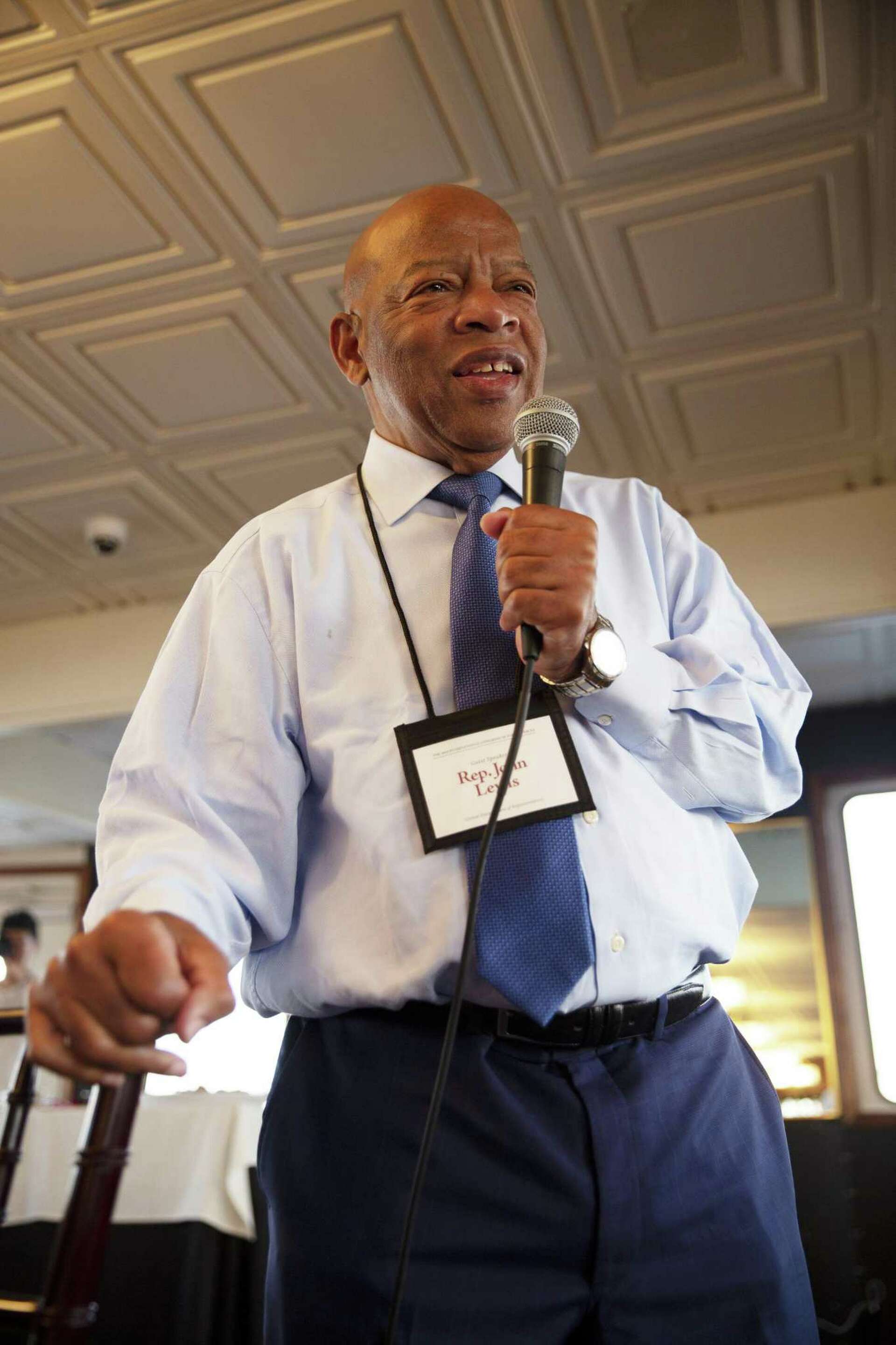 Rep. John Lewis in SF to show youths from around world how to get in ...