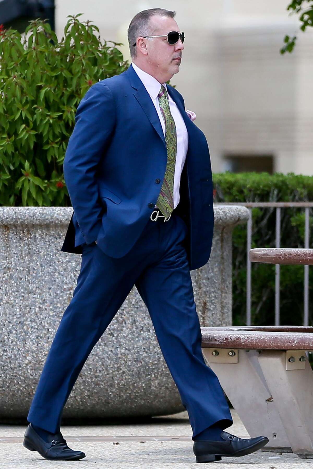 Ex-FourWinds CEO Stan Bates taken into custody; sentencing postponed