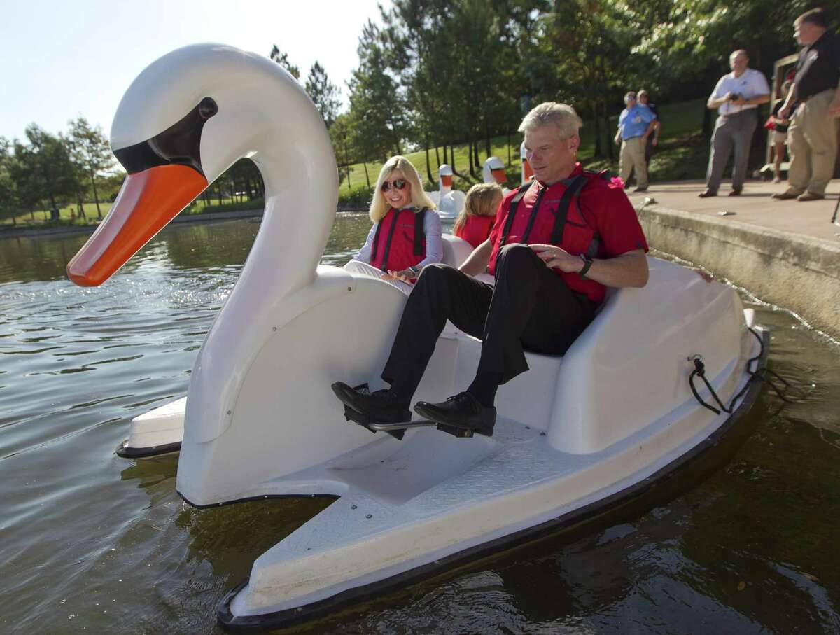 New swan boats make debut in The Woodlands