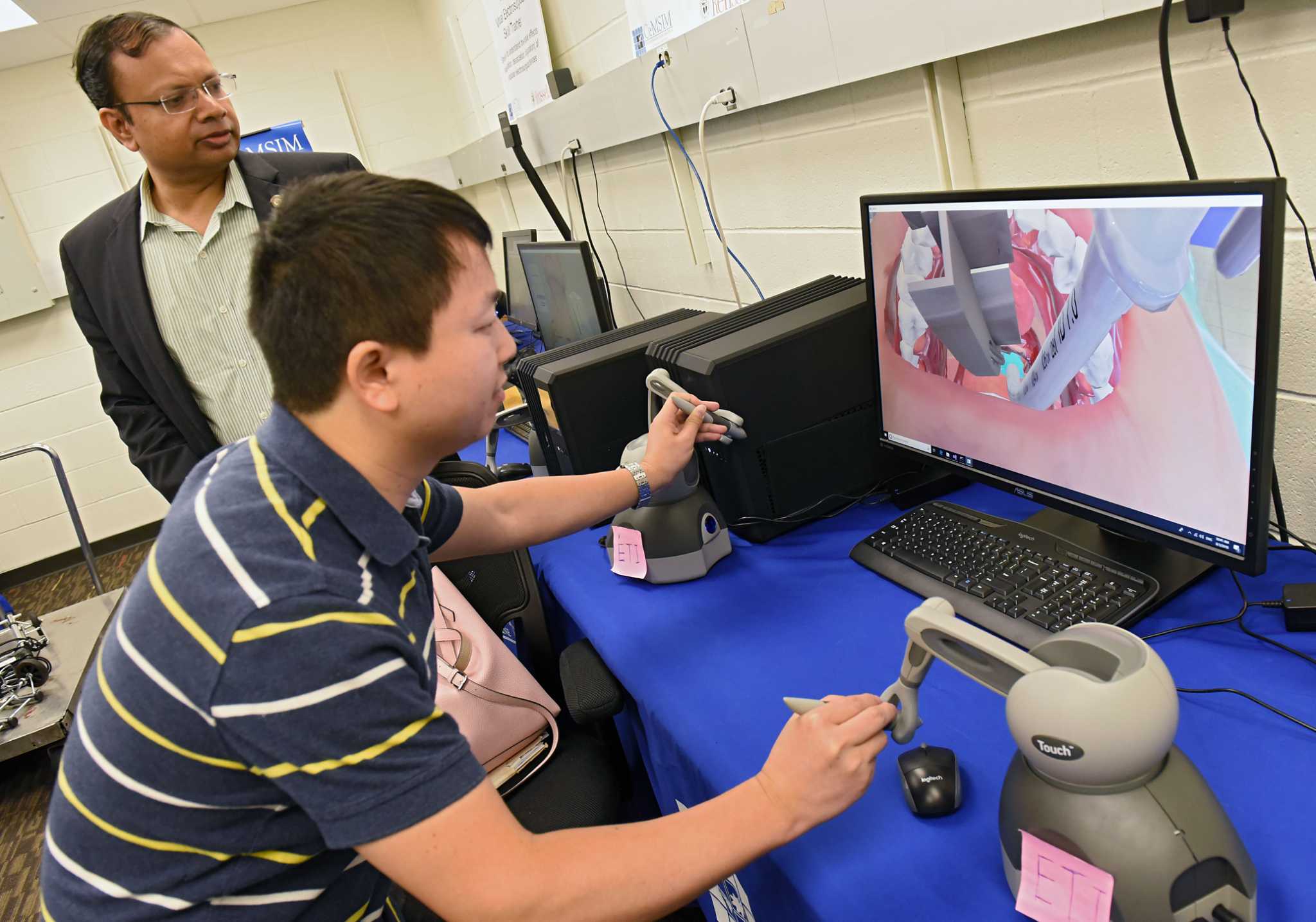 RPI scientists develop virtual reality surgery to feel real
