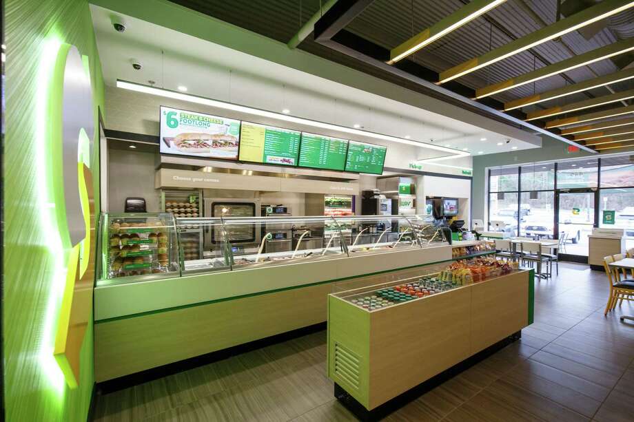 Subway looks to tap into new trends - Connecticut Post