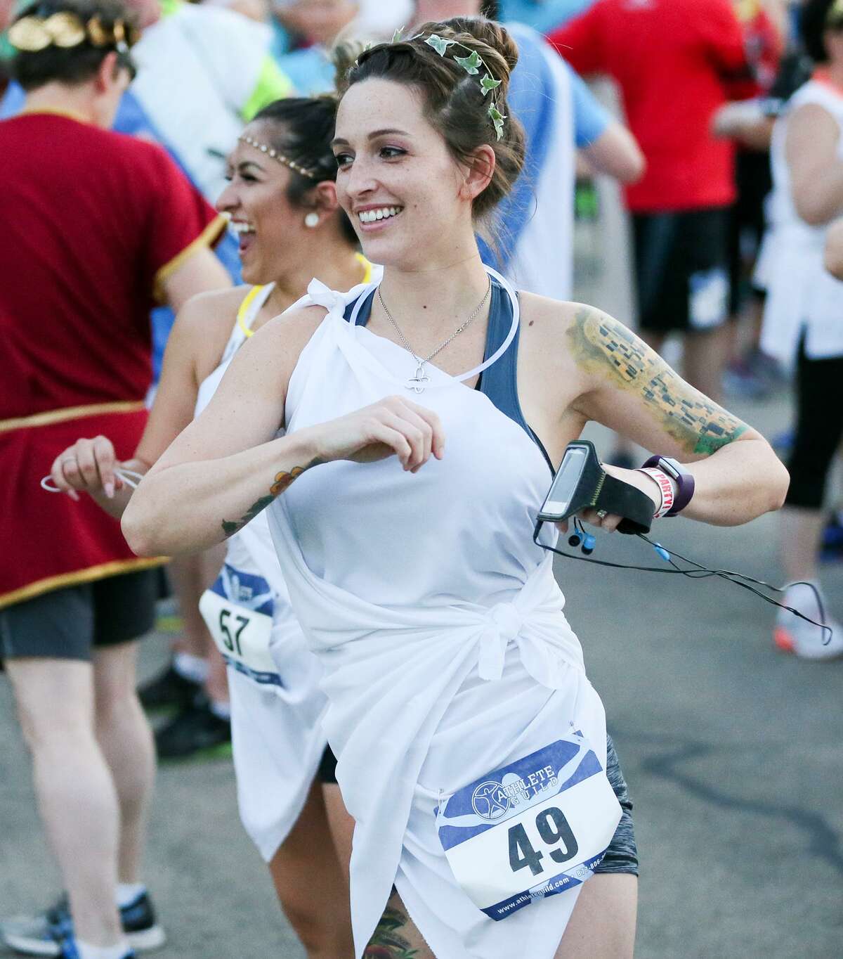 Toga Run draws participants for a good cause