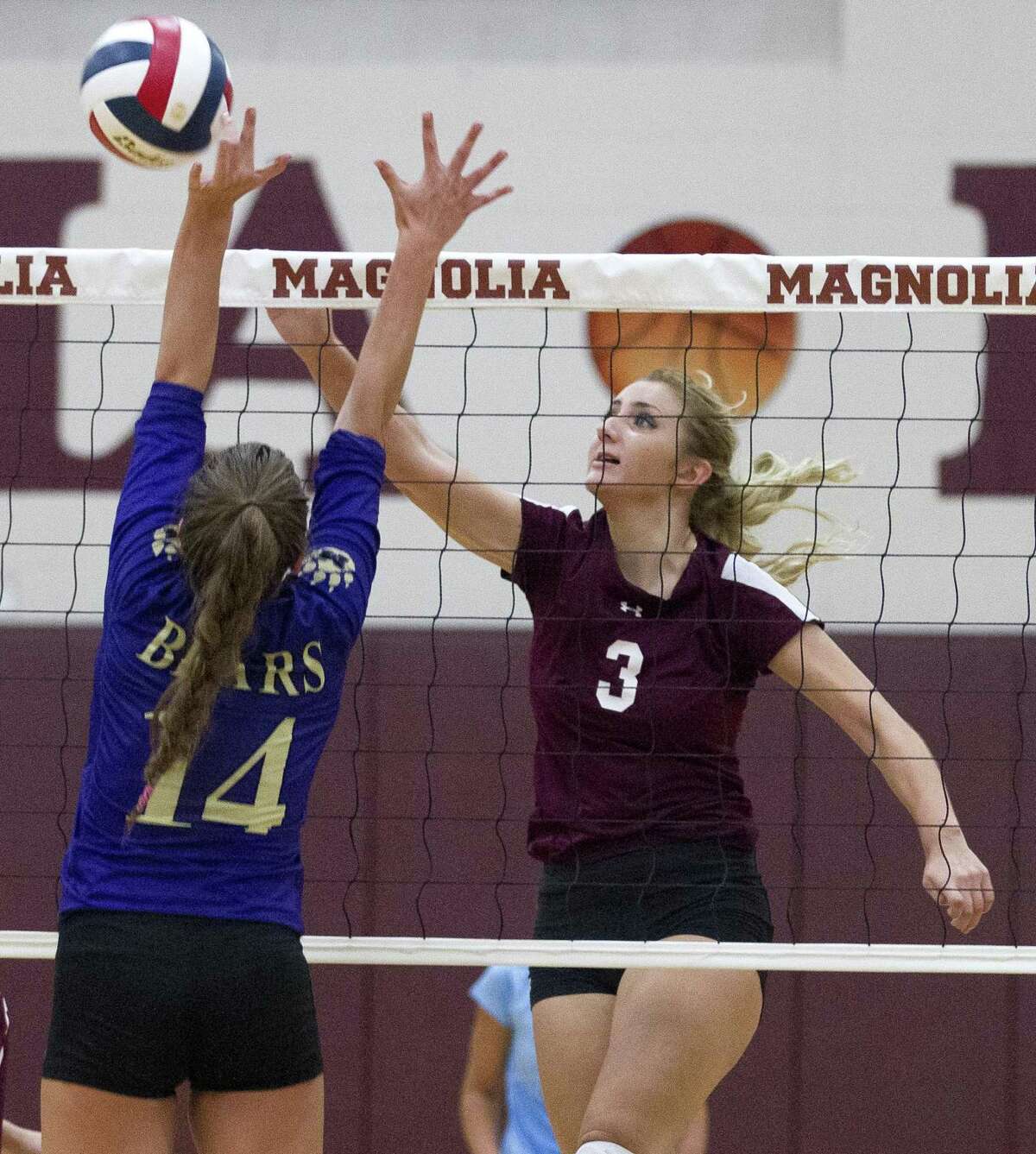 VOLLEYBALL: Magnolia edges Montgomery in five sets