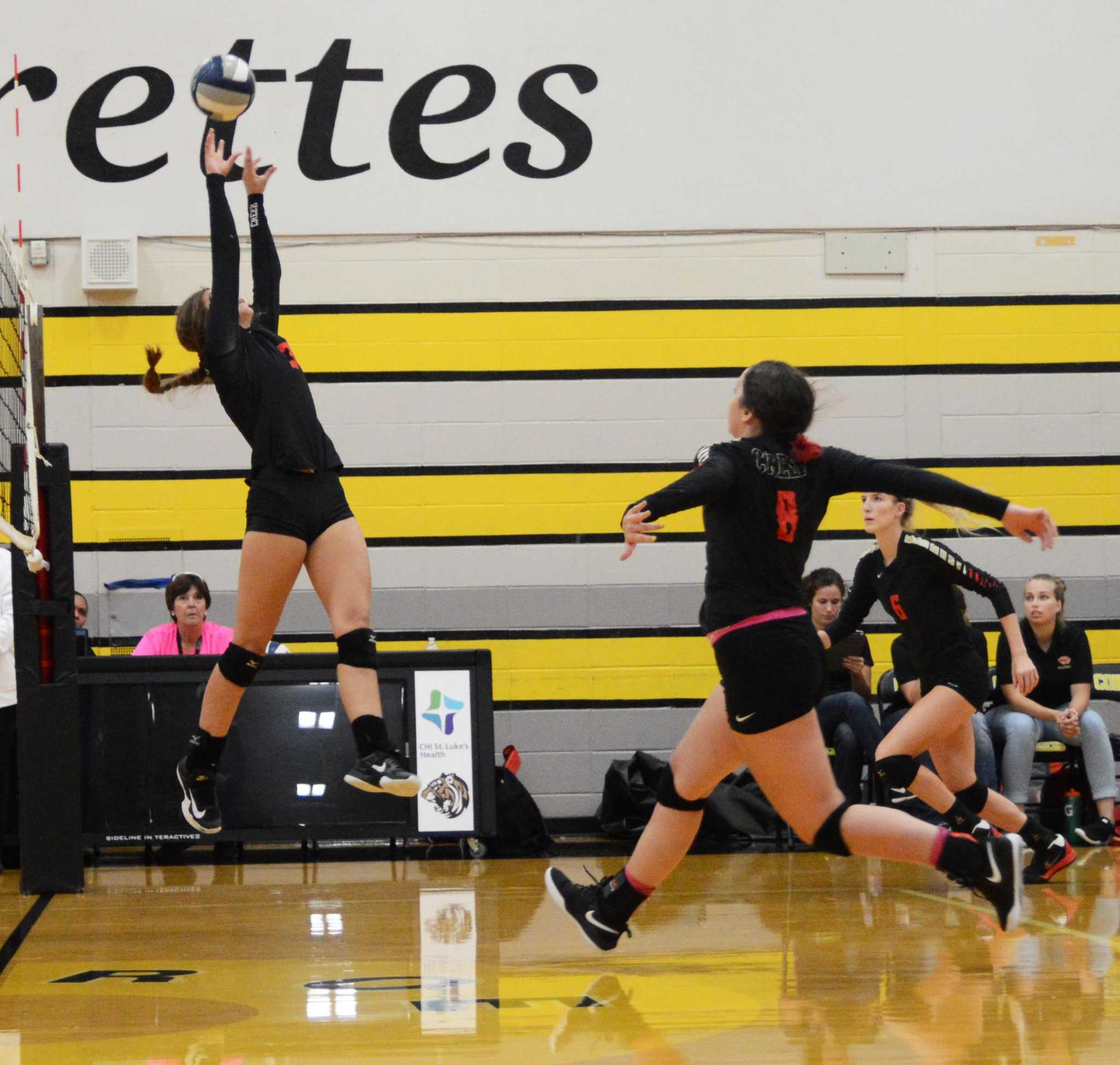 VOLLEYBALL: Experience lifts Caney Creek over Conroe in comeback win