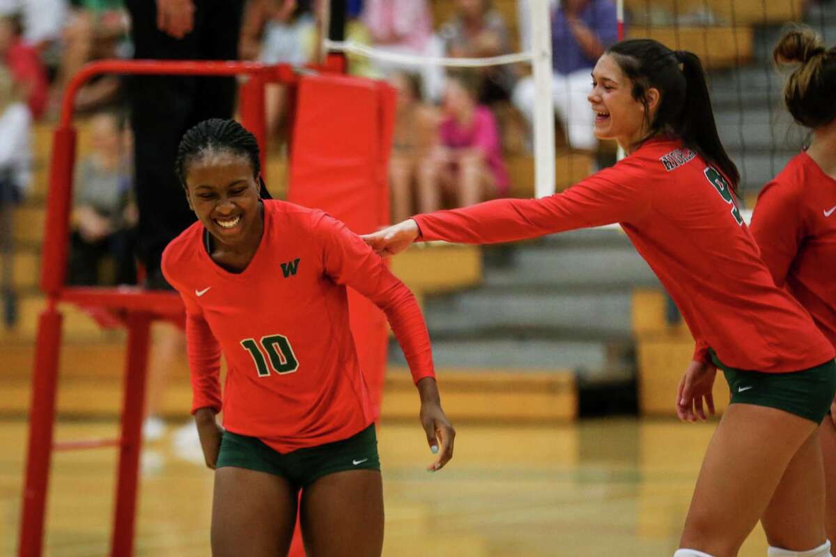 VOLLEYBALL ROUNDUP: The Woodlands opens season with two wins