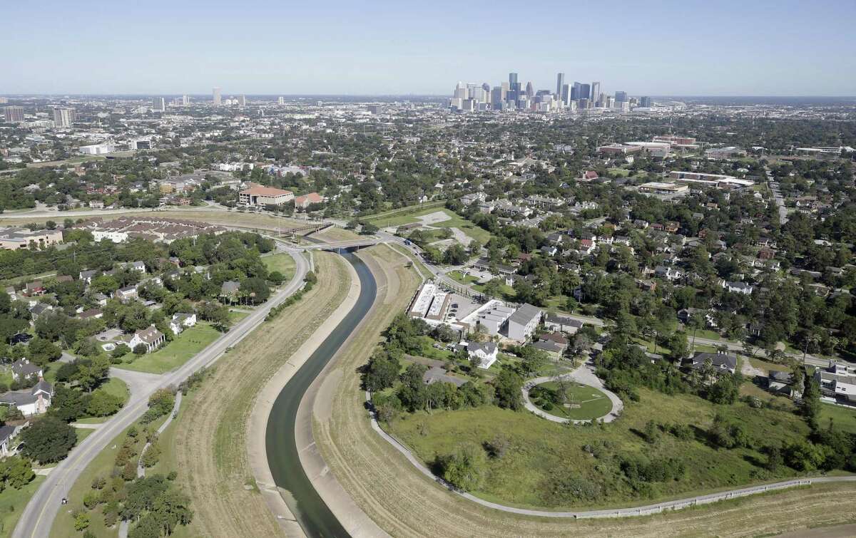 Hunting Bayou hike and bike trails near Kashmere Gardens one step ...
