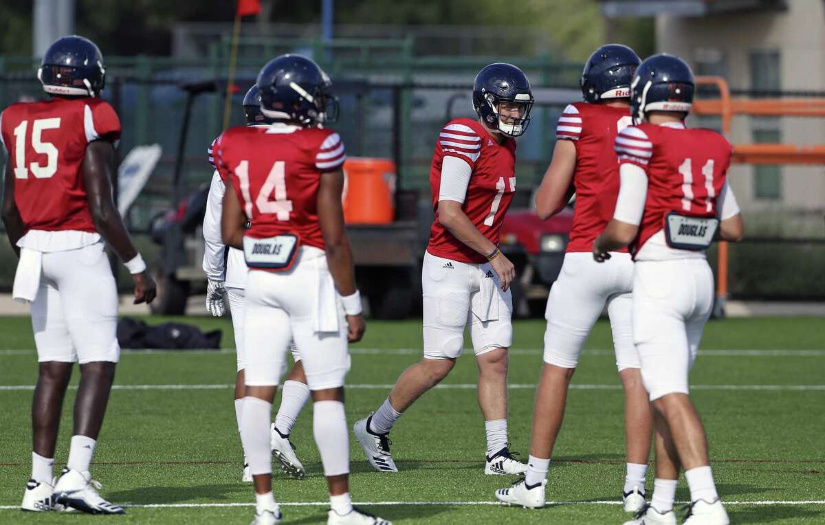 ‘The Birdcage’ returns, provides spark in week two of UTSA football camp