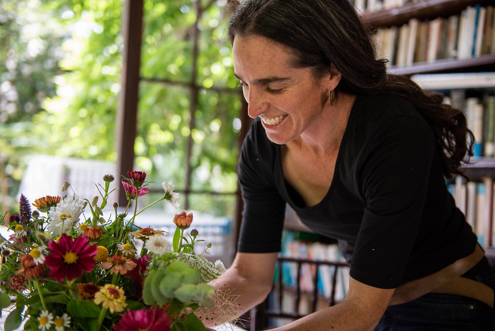 Berkeley micro-farmer supplies Bay Area with beautiful local flowers