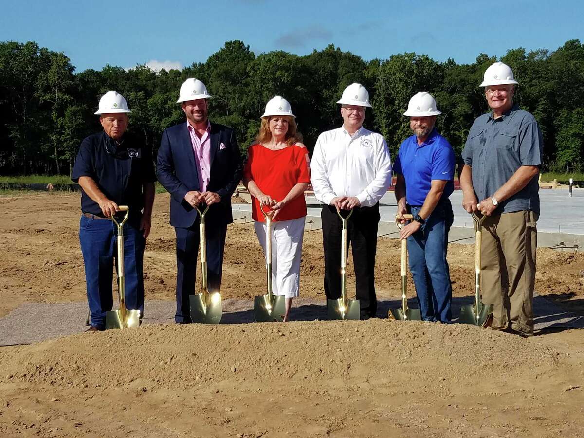 Valley Ranch developers celebrate new apartment complex groundbreaking ...