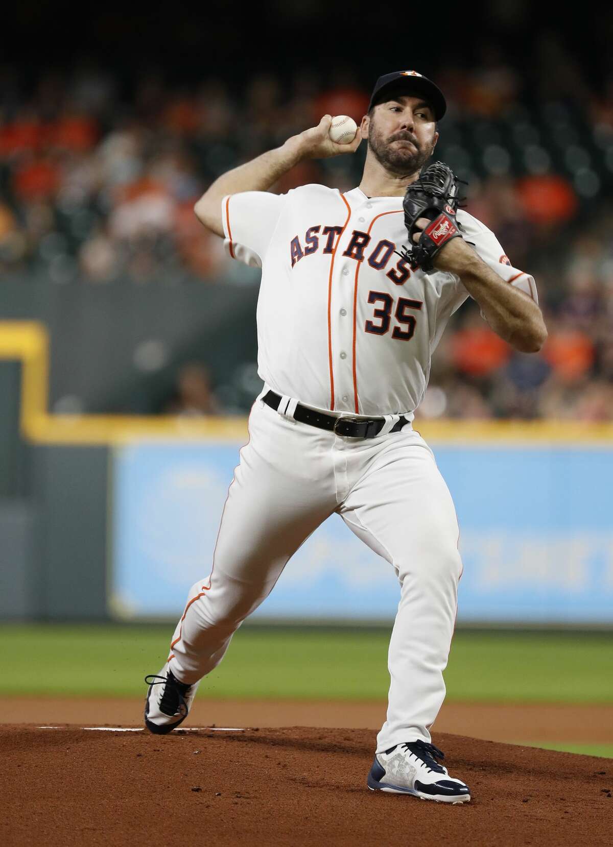 Justin Verlander stumbles in Astros' loss to Mariners