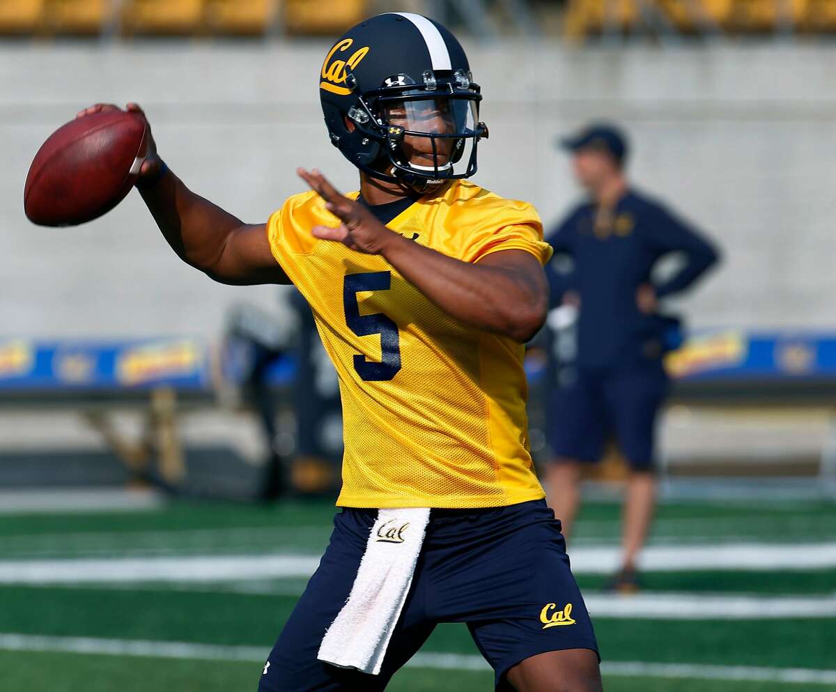 Cal QB Brandon McIlwain shows elusiveness, creativity
