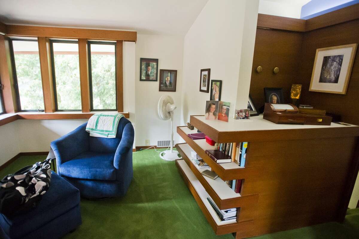 Look inside early Alden B. Dow-designed home