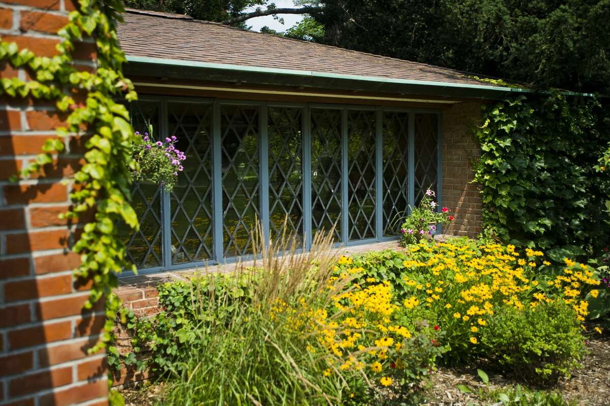 Look inside early Alden B. Dow-designed home