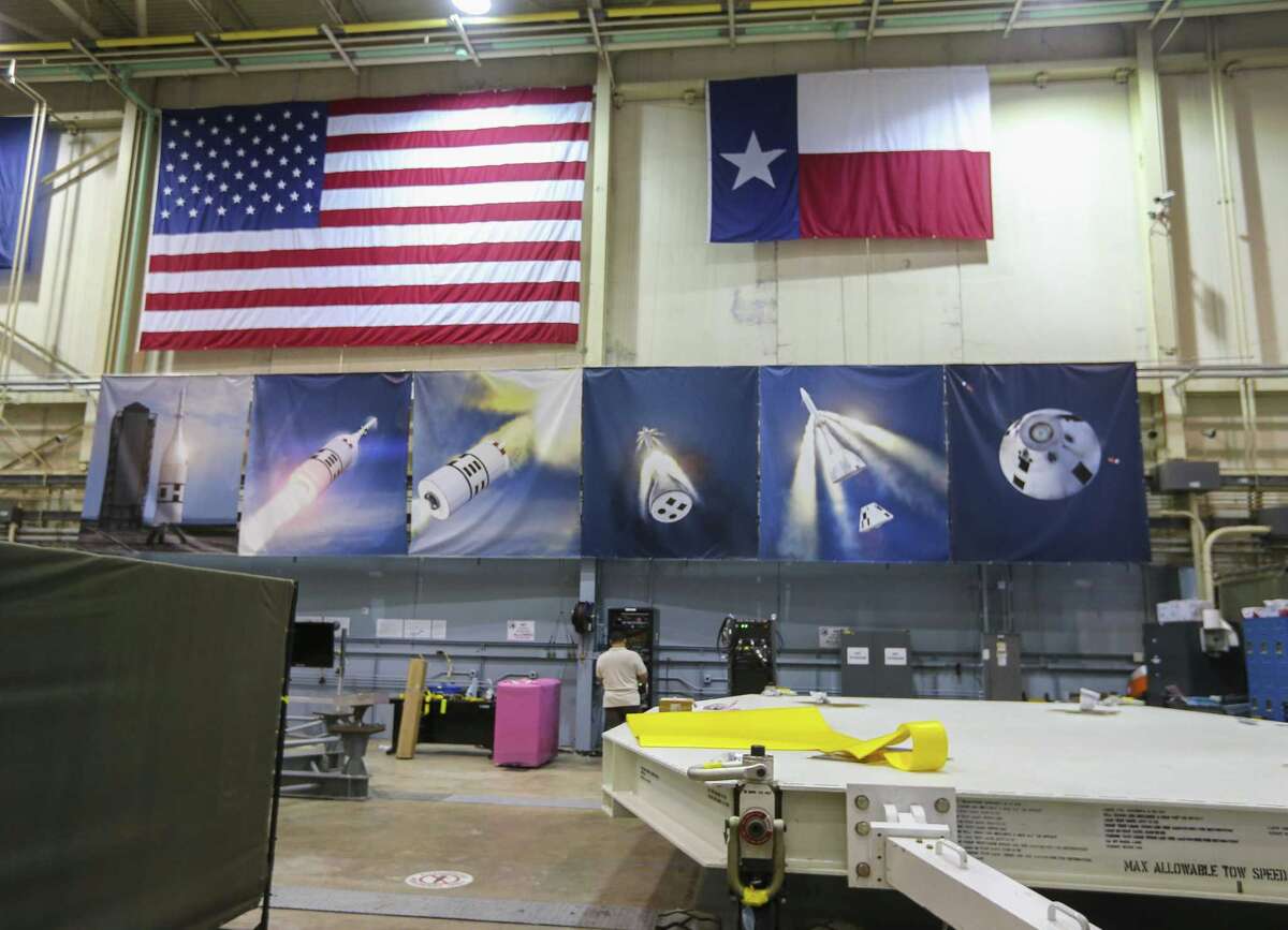 NASA’s Orion spacecraft test module passes weight test, headed to Ohio ...