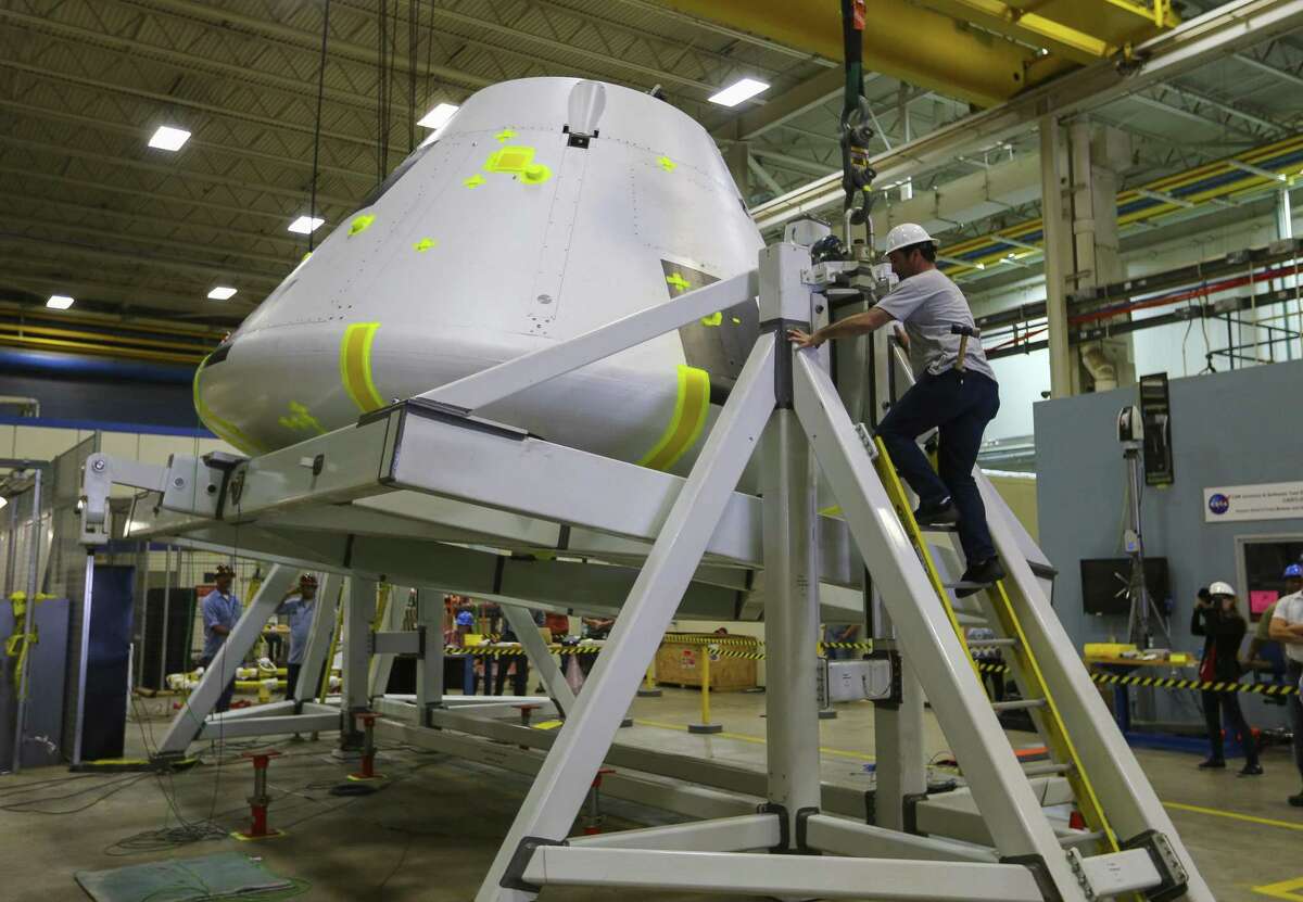 NASA’s Orion spacecraft test module passes weight test, headed to Ohio ...