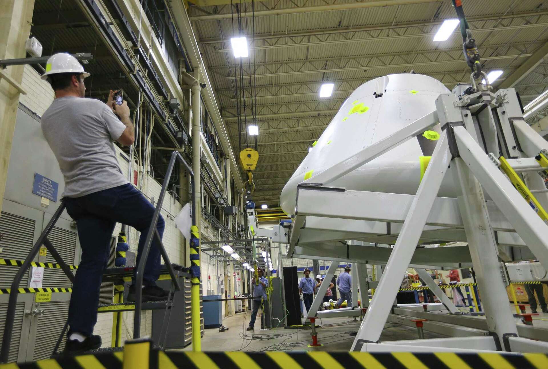NASA’s Orion spacecraft test module passes weight test, headed to Ohio ...