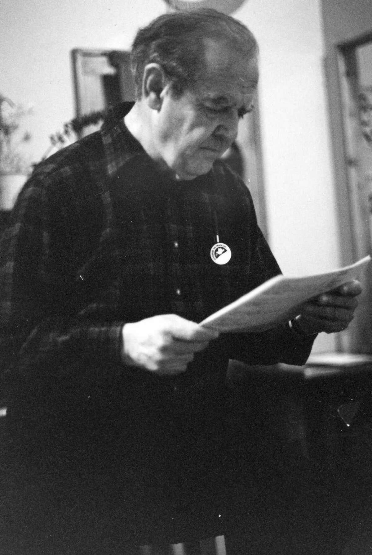 Harry Staley, beloved UAlbany professor and poet, dies