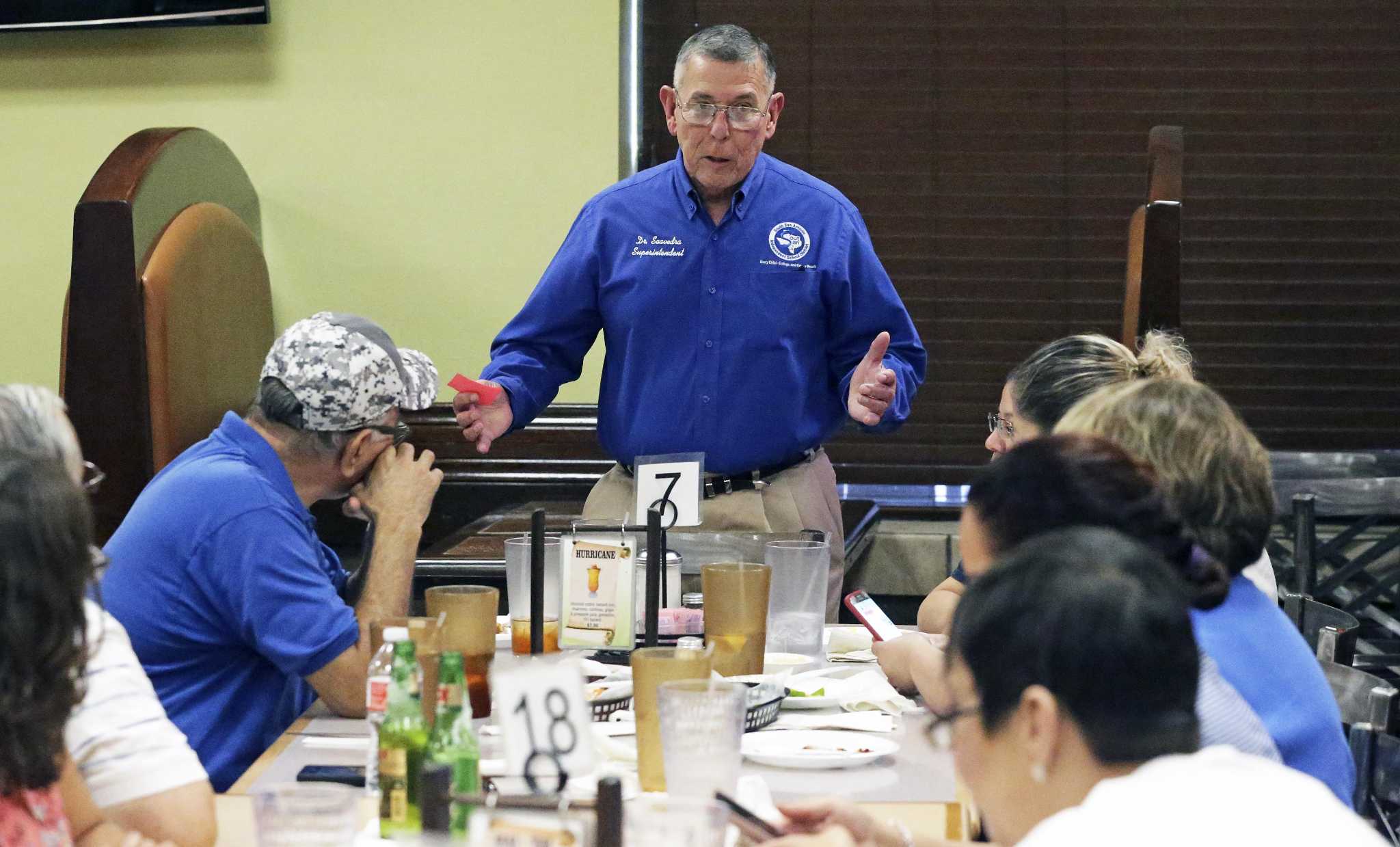 South San superintendent to return to Houston ISD