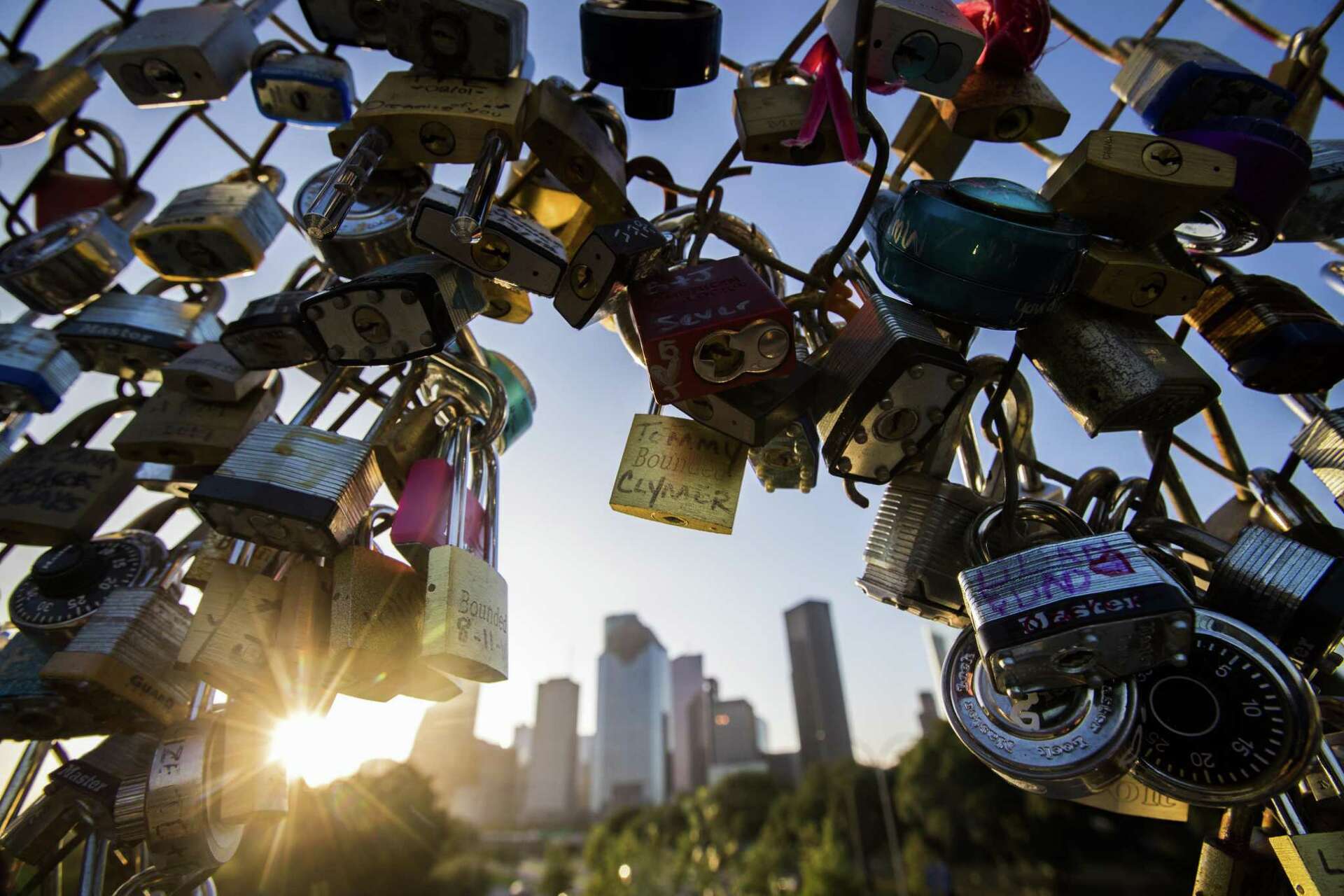 Love locks were a nuisance in Paris, but in Houston they’re a sweet touch