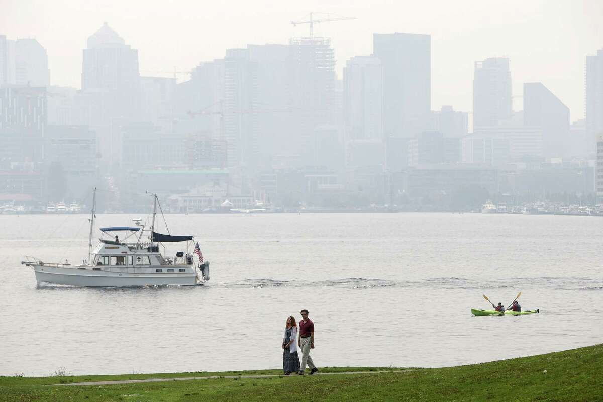Beyond the haze: Before and after photos of August's smoke storm in Seattle