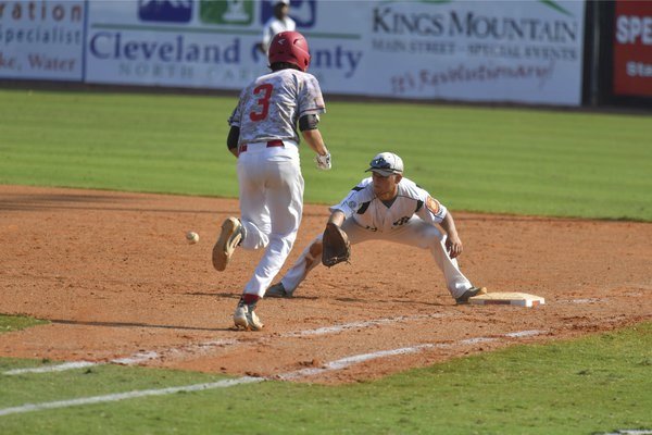 Berryhill opens World Series with a bang
