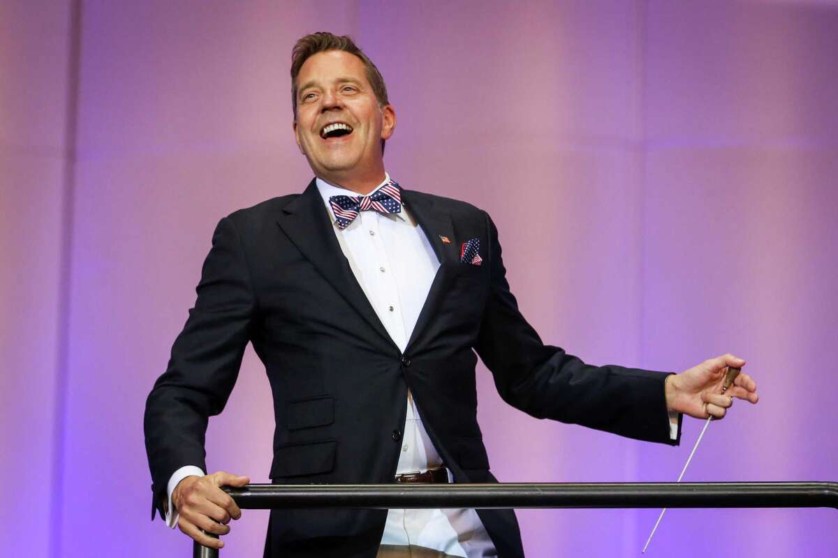 Houston Symphony’s ‘Very Merry Pops’ takes a spiritual turn