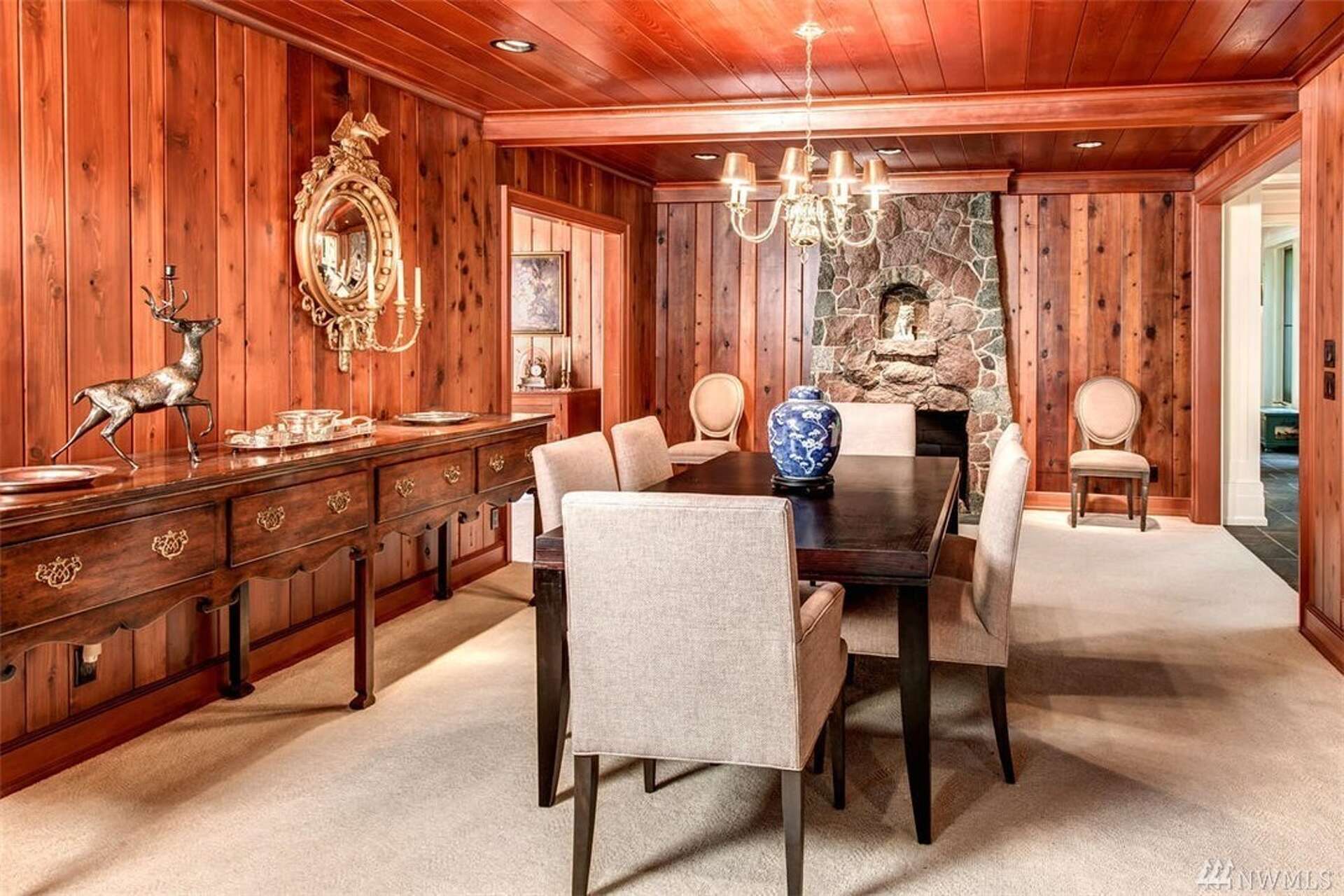 Mercer Island mini-estate is a Northwest architectural gem
