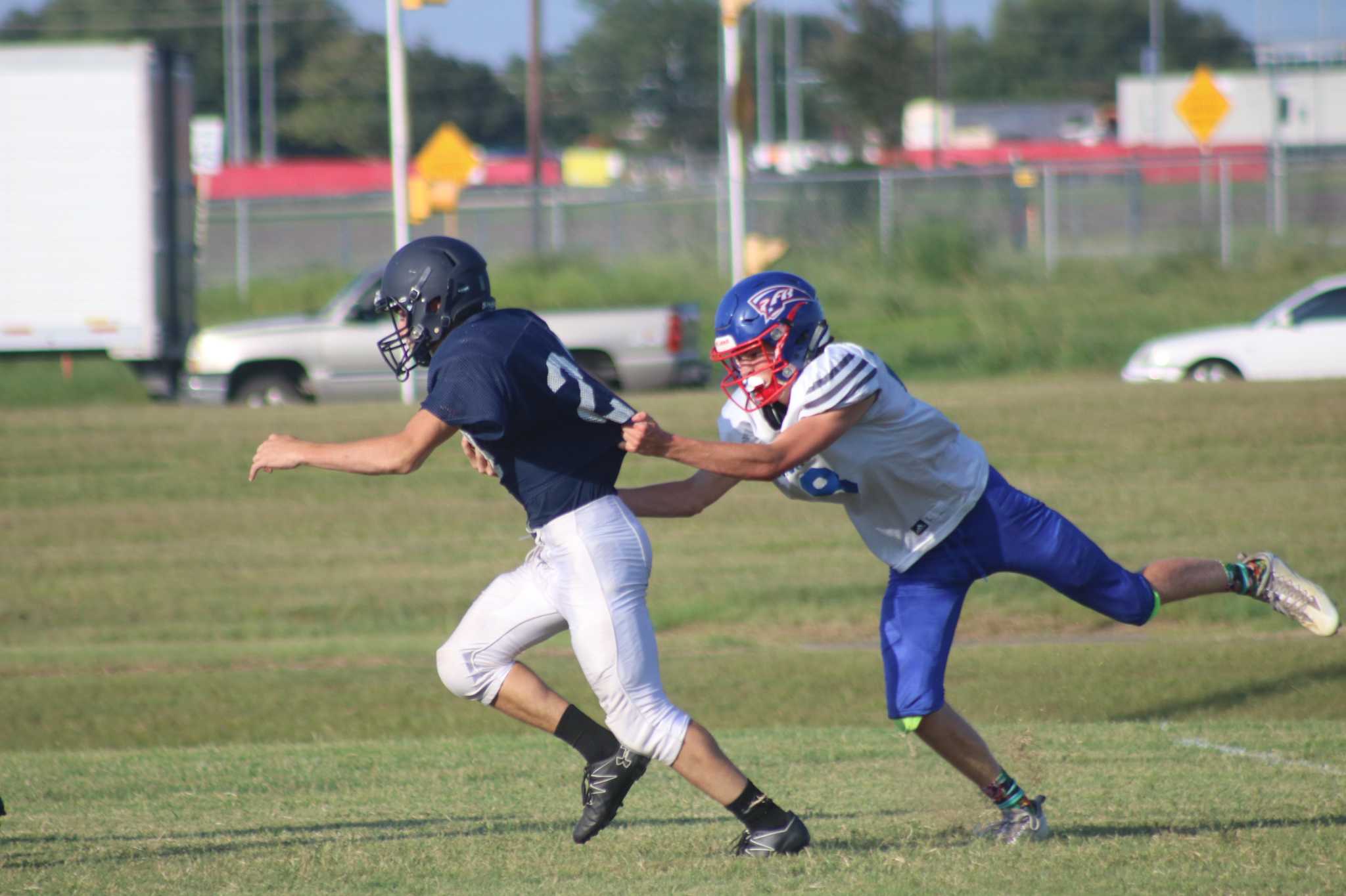 West Hardin running back shines in scrimmage with FBCA