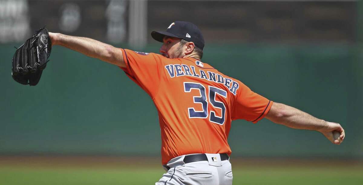 Big win: Justin Verlander’s 200th puts Astros game up on A’s