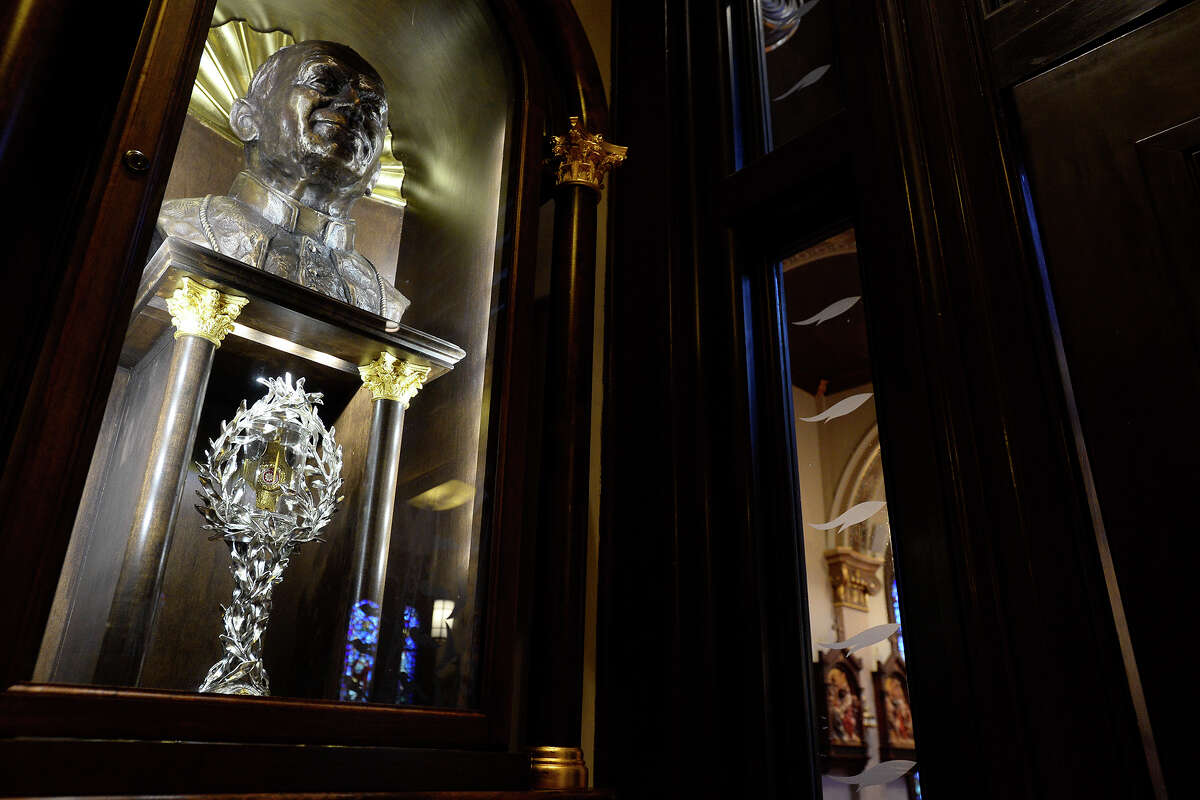 Photos: Basilica enshrines papal relics Photos: Basilica enshrines papal relics
