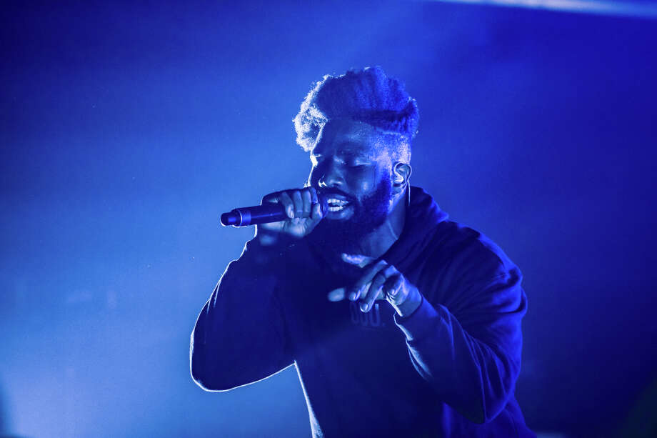 Tobe Nwigwe 'makes purpose popular' with sold-out debut - Houston Chronicle