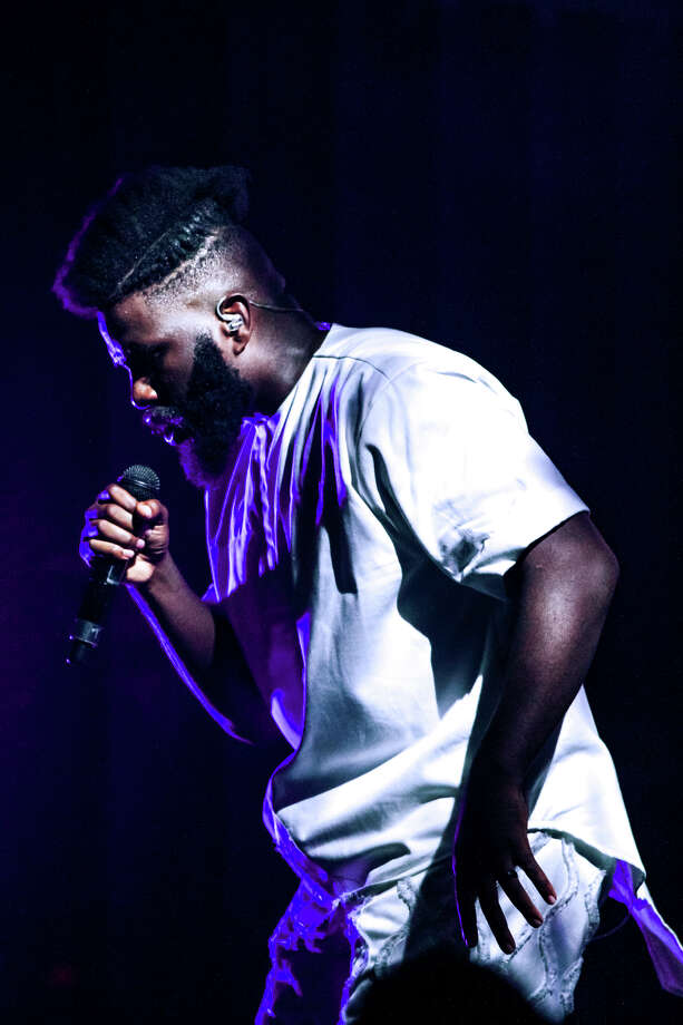Tobe Nwigwe 'makes purpose popular' with sold-out debut - Houston Chronicle